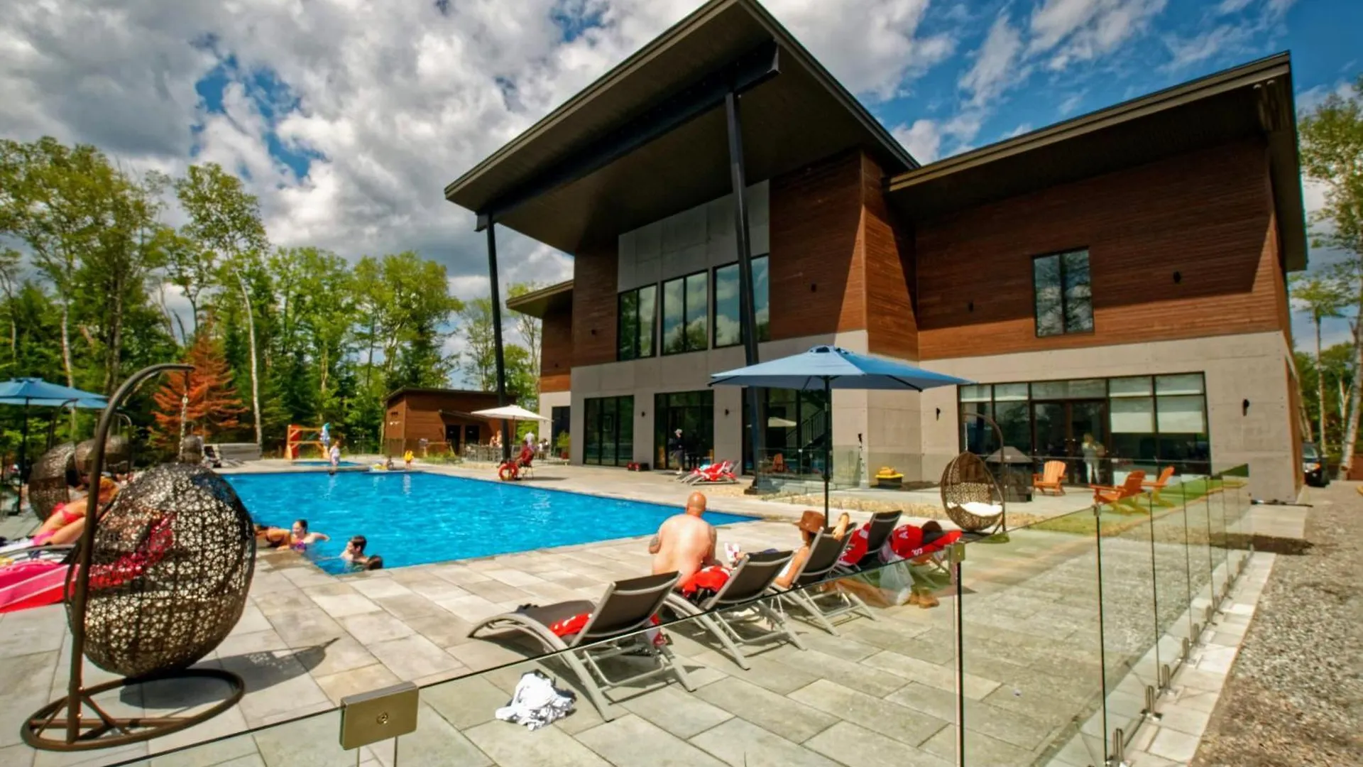 The 16 Campgrounds in Quebec, Canada in 2025